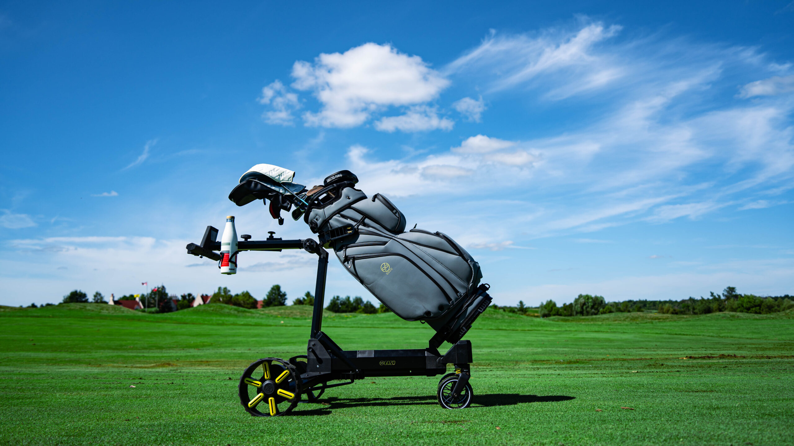 GOZO Auto-Follow Golf Caddy – GF07B - Gozo Golf
